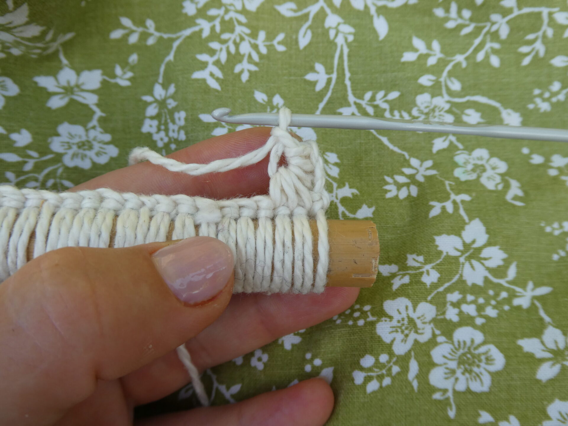 Make This Decorative Crochet Pin Display - a Free Pattern