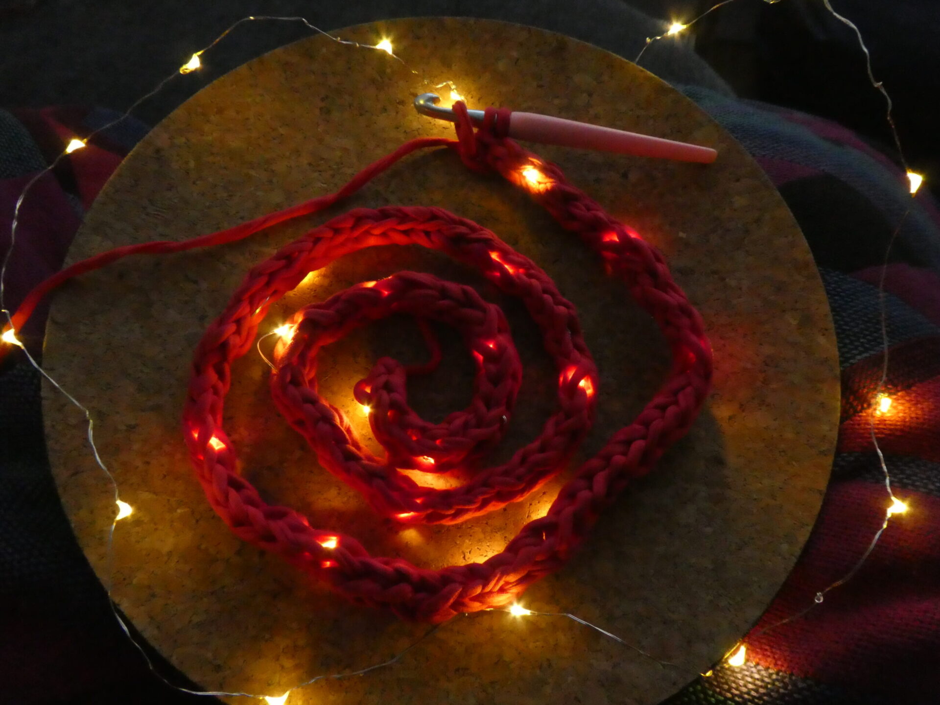 Giant Light Up Crochet Star - a Fun and Bright Free Pattern