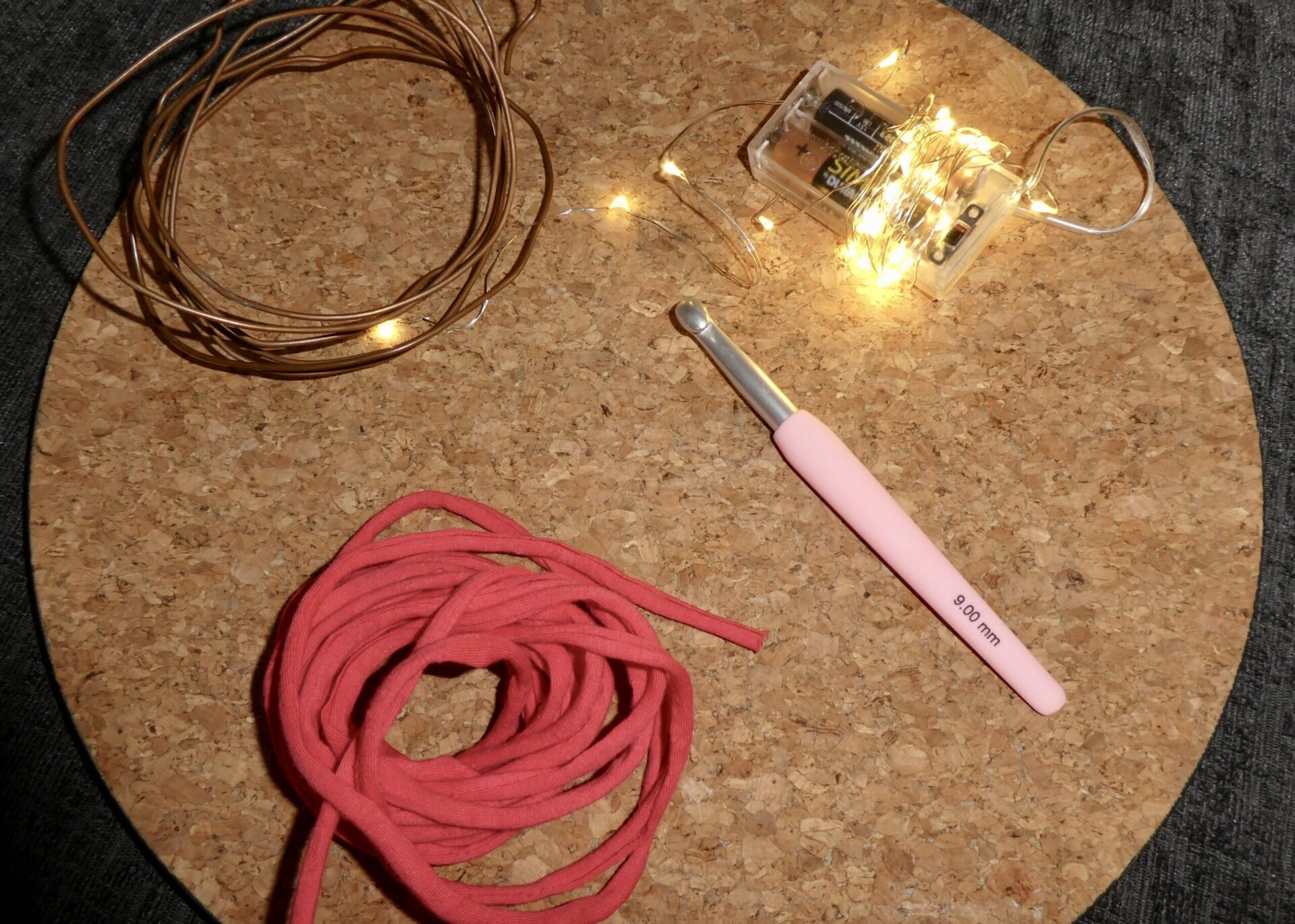 Giant Light Up Crochet Star - a Fun and Bright Free Pattern