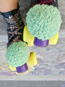 Fluffy Crochet Roller Skate Toe Guards - A Free Pattern”