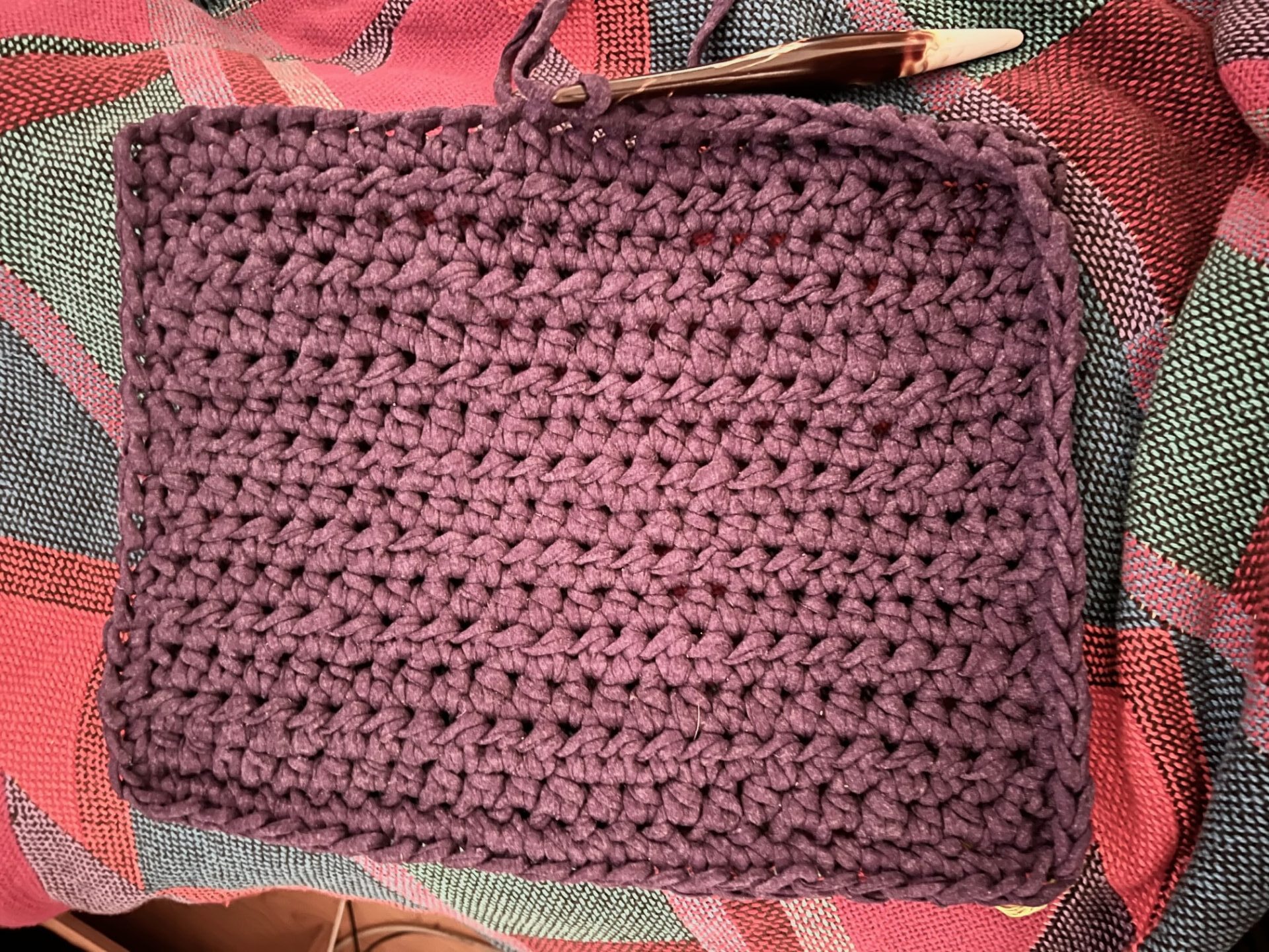 Lemon Peel Hoooked Zpagetti Storage Basket - a Free Crochet Pattern